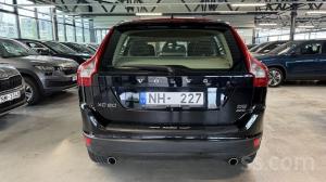 Black Volvo XC60 2011 in Riga, with an engine capacity of 2.40 L and mileage of 262 thousand km for 6500 €, photo 5 on AUTOMOTO.COM.LV