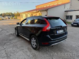 Melns Volvo XC60 2011 Rēzekne, ar dzinēja tilpumu 2.40 L un nobraukumu 0 tūkst. km par 7950 €, foto 8 vietnē AUTOMOTO.COM.LV