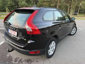 Black Volvo XC60 2011 in Utena, with an engine capacity of 1.98 L and mileage of 348 thousand km for 7400 €, photo 14 on AUTOMOTO.COM.LV