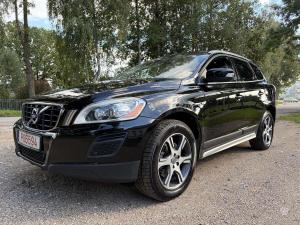 Melns Volvo XC60 2011 Utena, ar dzinēja tilpumu 2.40 L un nobraukumu 288 tūkst. km par 9600 €, foto 5 vietnē AUTOMOTO.COM.LV