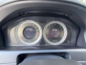 Melns Volvo XC60 2011 Utena, ar dzinēja tilpumu 2.40 L un nobraukumu 288 tūkst. km par 9600 €, foto 29 vietnē AUTOMOTO.COM.LV