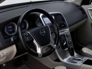Melns Volvo XC60 2011 Viļņa, ar dzinēja tilpumu 1.98 L un nobraukumu 325 tūkst. km par 7990 €, foto 10 vietnē AUTOMOTO.COM.LV