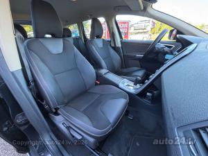 Melns Volvo XC60 2011 Paide, ar dzinēja tilpumu 2.40 L un nobraukumu 252 tūkst. km par 8990 €, foto 11 vietnē AUTOMOTO.COM.LV