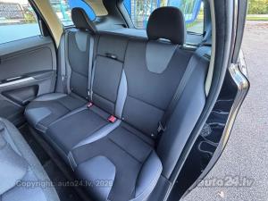 Melns Volvo XC60 2011 Paide, ar dzinēja tilpumu 2.40 L un nobraukumu 252 tūkst. km par 8990 €, foto 16 vietnē AUTOMOTO.COM.LV