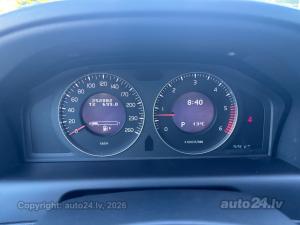 Melns Volvo XC60 2011 Paide, ar dzinēja tilpumu 2.40 L un nobraukumu 252 tūkst. km par 8990 €, foto 17 vietnē AUTOMOTO.COM.LV