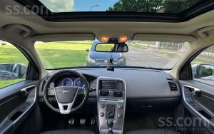 Melns Volvo XC60 2011 Rīga, ar dzinēja tilpumu 2.40 L un nobraukumu 303 tūkst. km par 7000 €, foto 6 vietnē AUTOMOTO.COM.LV