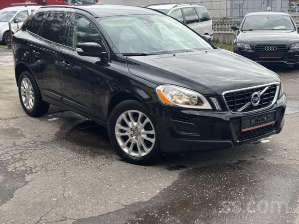 Melns Volvo XC60 2011 Rīga, ar dzinēja tilpumu 2.40 L un nobraukumu 228 tūkst. km par 8750 €, foto 4 vietnē AUTOMOTO.COM.LV