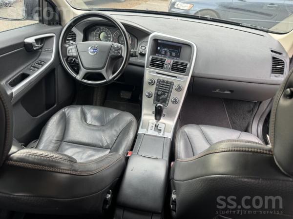 Melns Volvo XC60 2011 Rīga, ar dzinēja tilpumu 2.40 L un nobraukumu 228 tūkst. km par 8750 €, foto 10 vietnē AUTOMOTO.COM.LV
