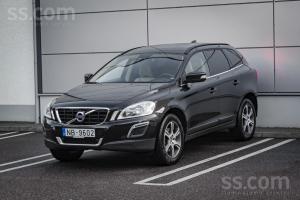 Black Volvo XC60 2011 in Riga, with an engine capacity of 2.40 L and mileage of 342 thousand km for 6490 €, photo  on AUTOMOTO.COM.LV