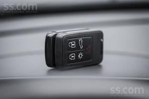 Черный Вольво ХС60 2011 в Рига, объемом двигателя 2.40 л и пробегом 342 тыс. км за 6490 €, фото 30 на AUTOMOTO.COM.LV
