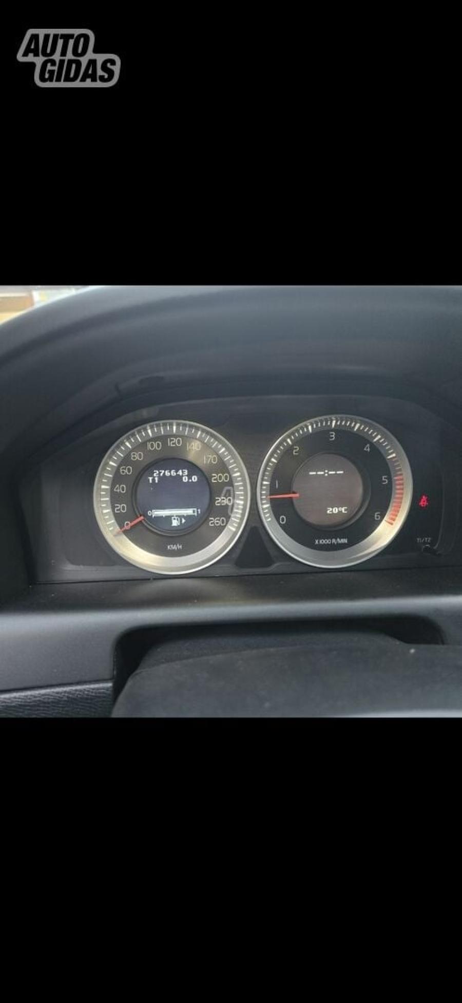Melns Volvo XC60 2011 Kretinga, ar dzinēja tilpumu 2.00 L un nobraukumu 278 tūkst. km par 7600 €, foto 13 vietnē AUTOMOTO.COM.LV