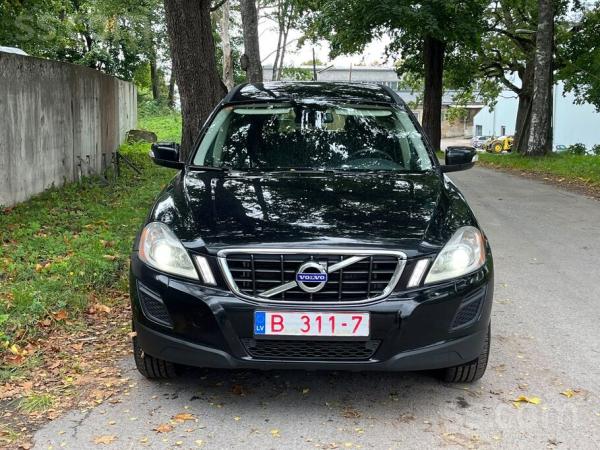 Melns Volvo XC60 2011 Rīga, ar dzinēja tilpumu 2.40 L un nobraukumu 0 tūkst. km par 6799 €, foto 9 vietnē AUTOMOTO.COM.LV