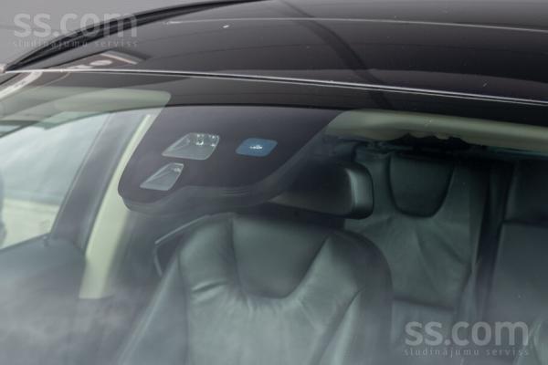 Melns Volvo XC60 2011 Tukums, ar dzinēja tilpumu 2.40 L un nobraukumu 275 tūkst. km par 9700 €, foto 9 vietnē AUTOMOTO.COM.LV