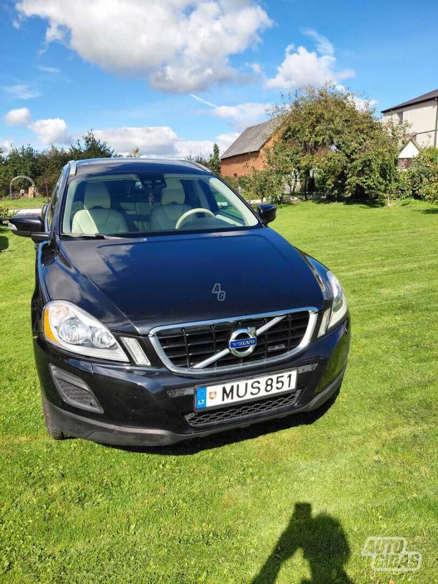 Melns Volvo XC60 2011 Kauņa, ar dzinēja tilpumu 3.00 L un nobraukumu 262 tūkst. km par 6500 €, foto 1 vietnē AUTOMOTO.COM.LV