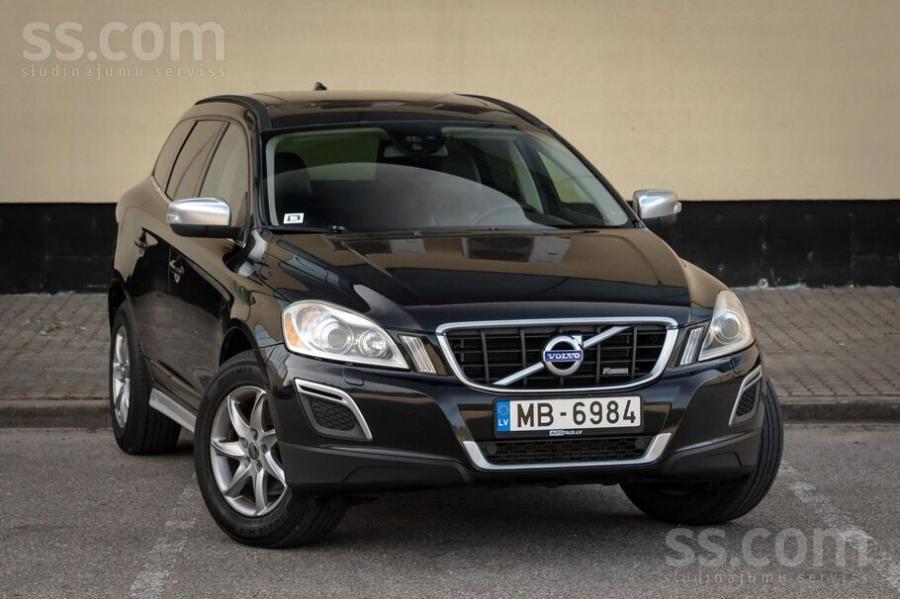 Black Volvo XC60 2012 in Talsi, with an engine capacity of 2.40 L and mileage of 354 thousand km for 8990 €, photo 1 on AUTOMOTO.COM.LV