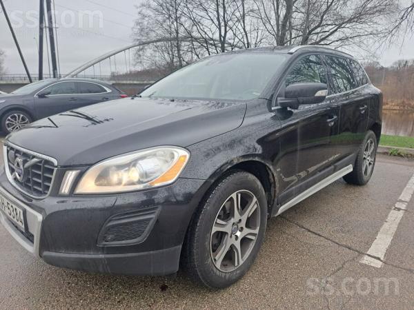 Melns Volvo XC60 2012 Rīga, ar dzinēja tilpumu 2.40 L un nobraukumu 430 tūkst. km par 6880 €, foto 6 vietnē AUTOMOTO.COM.LV