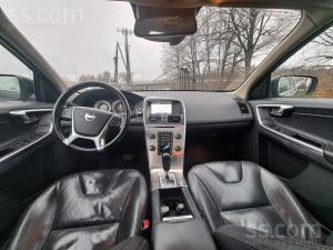 Black Volvo XC60 2012 in Riga, with an engine capacity of 2.40 L and mileage of 430 thousand km for 6380 €, photo 15 on AUTOMOTO.COM.LV