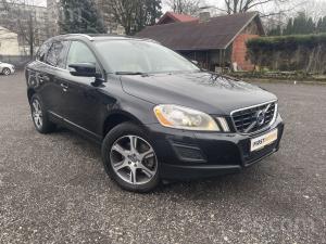 Melns Volvo XC60 2012 Rīga, ar dzinēja tilpumu 2.00 L un nobraukumu 217 tūkst. km par 9950 €, foto 3 vietnē AUTOMOTO.COM.LV