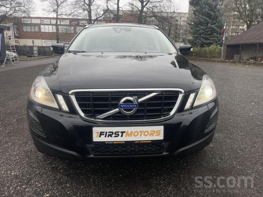 Melns Volvo XC60 2012 Rīga, ar dzinēja tilpumu 2.00 L un nobraukumu 217 tūkst. km par 9950 €, foto 5 vietnē AUTOMOTO.COM.LV
