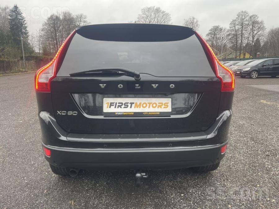 Melns Volvo XC60 2012 Rīga, ar dzinēja tilpumu 2.00 L un nobraukumu 217 tūkst. km par 9950 €, foto 6 vietnē AUTOMOTO.COM.LV