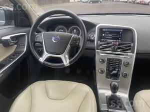 Melns Volvo XC60 2012 Rīga, ar dzinēja tilpumu 2.00 L un nobraukumu 217 tūkst. km par 9950 €, foto 8 vietnē AUTOMOTO.COM.LV