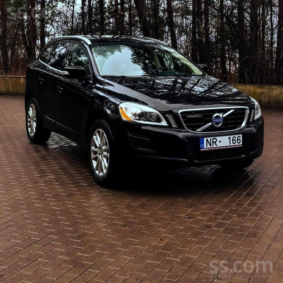 Melns Volvo XC60 2012 Jūrmala, ar dzinēja tilpumu 2.00 L un nobraukumu 389 tūkst. km par 7400 €, foto 1 vietnē AUTOMOTO.COM.LV