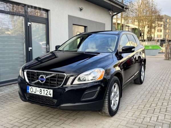 Black Volvo XC60 2012 in Riga, with an engine capacity of 2.00 L and mileage of 271 thousand km for 9800 €, photo 1 on AUTOMOTO.COM.LV