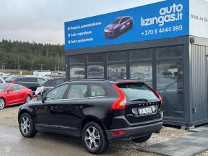 Black Volvo XC60 2012 in Vilnius, with an engine capacity of 2.40 L and mileage of 226 thousand km for 9350 €, photo 3 on AUTOMOTO.COM.LV