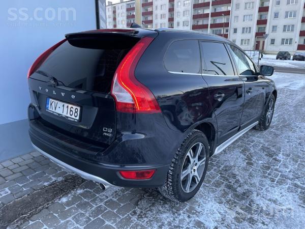 Melns Volvo XC60 2012 Talsi, ar dzinēja tilpumu 2.40 L un nobraukumu 422 tūkst. km par 6600 €, foto 3 vietnē AUTOMOTO.COM.LV