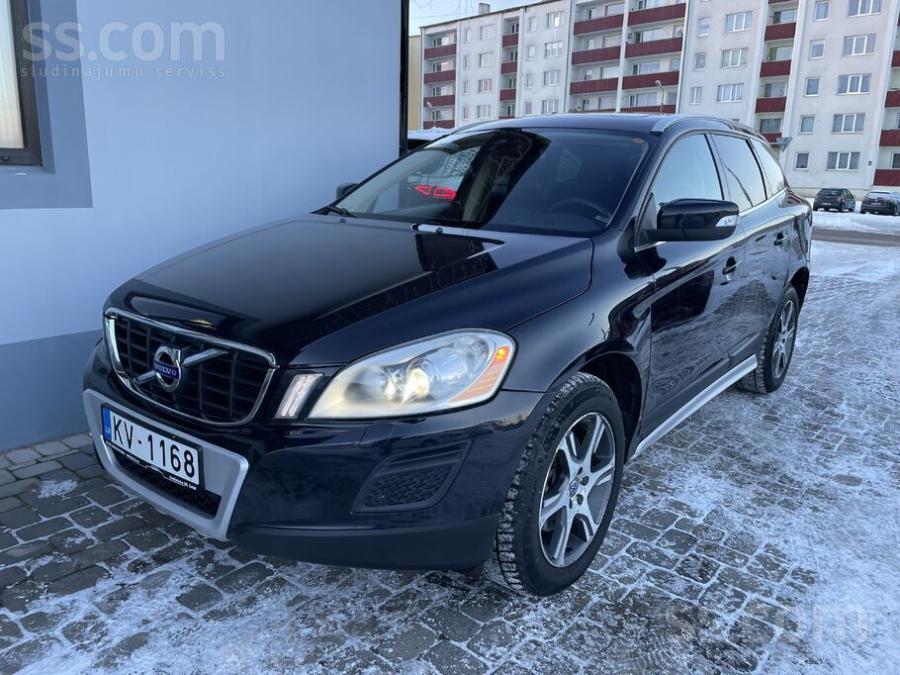 Black Volvo XC60 2012 in Talsi, with an engine capacity of 2.40 L and mileage of 422 thousand km for 6600 €, photo 29 on AUTOMOTO.COM.LV