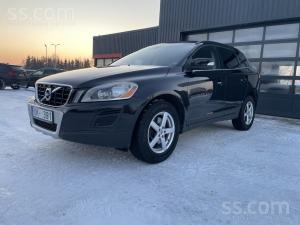 Melns Volvo XC60 2012 Ogre, ar dzinēja tilpumu 2.40 L un nobraukumu 0 tūkst. km par 10970 €, foto  vietnē AUTOMOTO.COM.LV