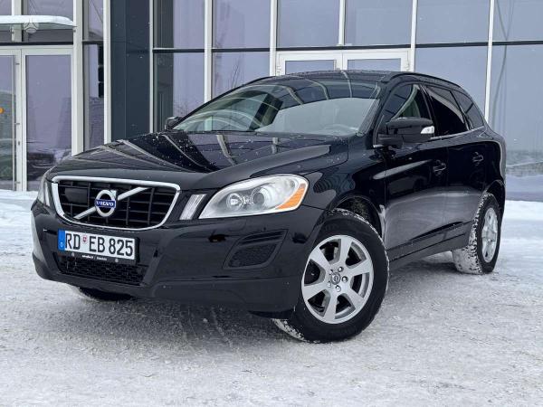 Melns Volvo XC60 2012 Viļņa, ar dzinēja tilpumu 2.40 L un nobraukumu 278 tūkst. km par 9950 €, foto 2 vietnē AUTOMOTO.COM.LV