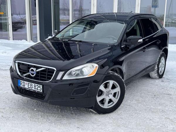Melns Volvo XC60 2012 Viļņa, ar dzinēja tilpumu 2.40 L un nobraukumu 278 tūkst. km par 9950 €, foto 4 vietnē AUTOMOTO.COM.LV