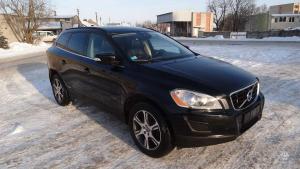 Melns Volvo XC60 2012 Joniškis, ar dzinēja tilpumu 1.98 L un nobraukumu 265 tūkst. km par 7349 €, foto 4 vietnē AUTOMOTO.COM.LV