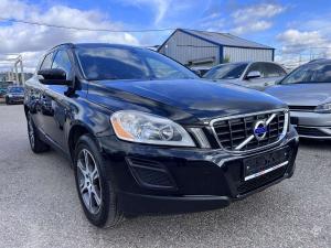 Black Volvo XC60 2012 in Kaunas, with an engine capacity of 2.40 L and mileage of 247 thousand km for 9999 €, photo 3 on AUTOMOTO.COM.LV