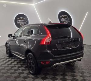 Black Volvo XC60 2012 in Marijampole, with an engine capacity of 2.40 L and mileage of 269 thousand km for 9999 €, photo 24 on AUTOMOTO.COM.LV