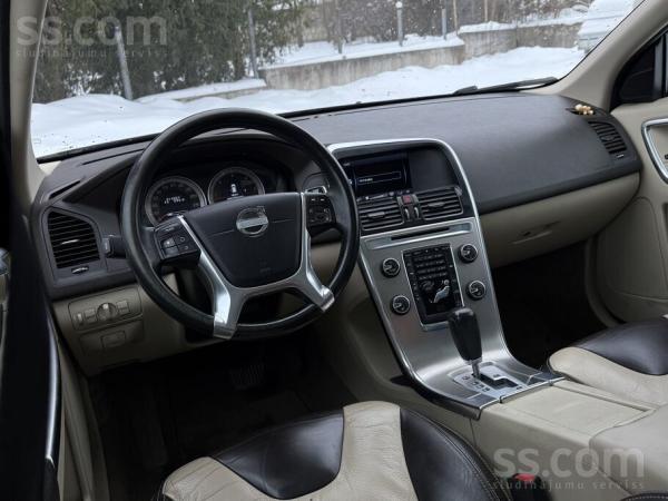Melns Volvo XC60 2012 Tukums, ar dzinēja tilpumu 2.40 L un nobraukumu 314 tūkst. km par 6500 €, foto 5 vietnē AUTOMOTO.COM.LV