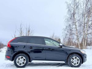 Black Volvo XC60 2012 in Siauliai, with an engine capacity of 2.40 L and mileage of 264 thousand km for 11999 €, photo 14 on AUTOMOTO.COM.LV