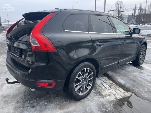 Melns Volvo XC60 2012 Kauņa, ar dzinēja tilpumu 2.40 L un nobraukumu 303 tūkst. km par 10500 €, foto 4 vietnē AUTOMOTO.COM.LV