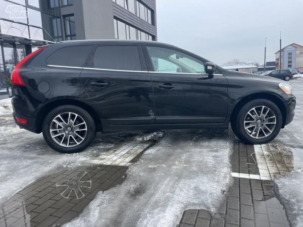 Melns Volvo XC60 2012 Kauņa, ar dzinēja tilpumu 2.40 L un nobraukumu 303 tūkst. km par 10500 €, foto 8 vietnē AUTOMOTO.COM.LV
