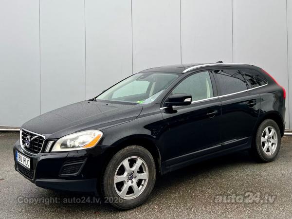 Black Volvo XC60 2012 in Tallinn, with an engine capacity of 2.40 L and mileage of 264 thousand km for 9999 €, photo 1 on AUTOMOTO.COM.LV