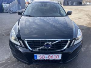 Melns Volvo XC60 2012 Kauņa, ar dzinēja tilpumu 2.40 L un nobraukumu 307 tūkst. km par 10450 €, foto 9 vietnē AUTOMOTO.COM.LV