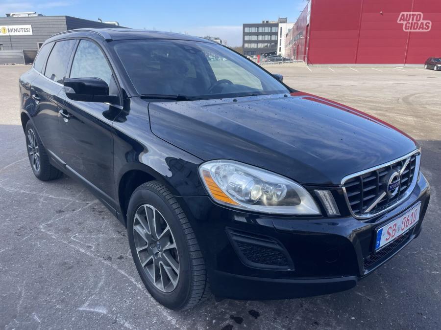 Melns Volvo XC60 2012 Kauņa, ar dzinēja tilpumu 2.40 L un nobraukumu 307 tūkst. km par 10450 €, foto 10 vietnē AUTOMOTO.COM.LV