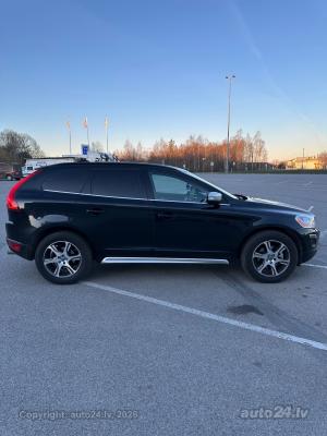 Melns Volvo XC60 2012 Kuresāre, ar dzinēja tilpumu 2.40 L un nobraukumu 242 tūkst. km par 12900 €, foto 7 vietnē AUTOMOTO.COM.LV