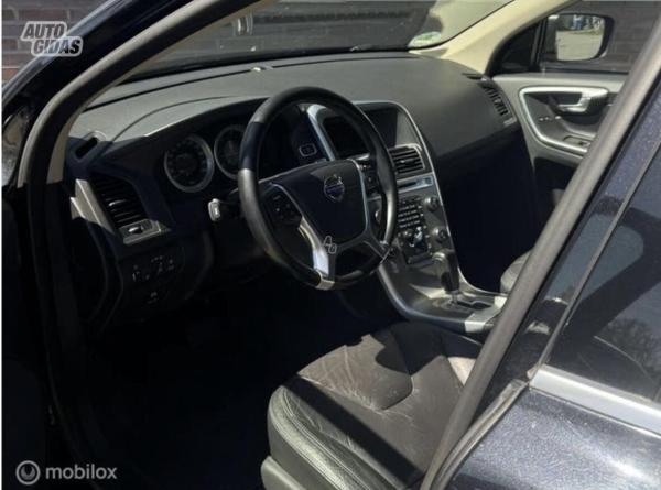 Melns Volvo XC60 2012 Kauņa, ar dzinēja tilpumu 2.00 L un nobraukumu 292 tūkst. km par 9350 €, foto 5 vietnē AUTOMOTO.COM.LV