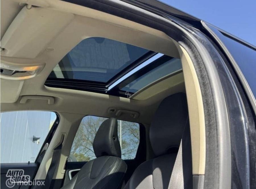 Black Volvo XC60 2012 in Kaunas, with an engine capacity of 2.00 L and mileage of 292 thousand km for 9350 €, photo 9 on AUTOMOTO.COM.LV