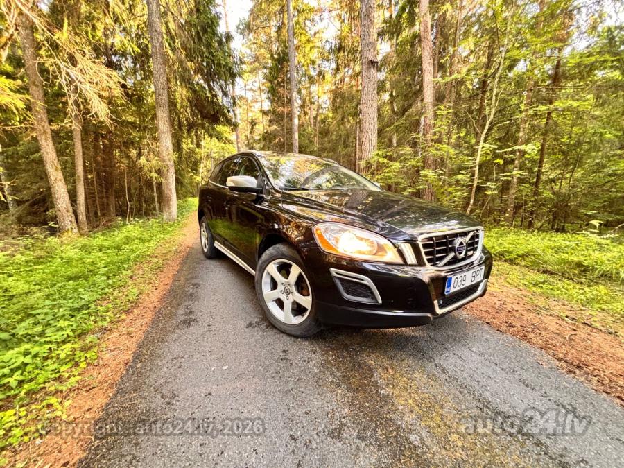 Black Volvo XC60 2012 in Tallinn, with an engine capacity of 2.40 L and mileage of 462 thousand km for 7500 €, photo 1 on AUTOMOTO.COM.LV