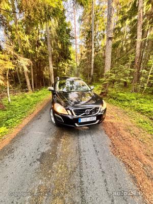 Black Volvo XC60 2012 in Tallinn, with an engine capacity of 2.40 L and mileage of 462 thousand km for 7500 €, photo 3 on AUTOMOTO.COM.LV