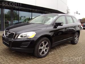 Black Volvo XC60 2012 in Riga, with an engine capacity of 2.40 L and mileage of 185 thousand km for 13000 €, photo 1 on AUTOMOTO.COM.LV