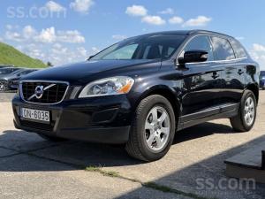 Melns Volvo XC60 2012 Rīga, ar dzinēja tilpumu 2.00 L un nobraukumu 344 tūkst. km par 8350 €, foto 4 vietnē AUTOMOTO.COM.LV